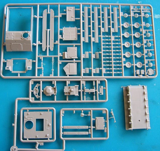 miniafv: Esci 1/72 M901 Hammer Head **first page** (by Erhan Atalay)